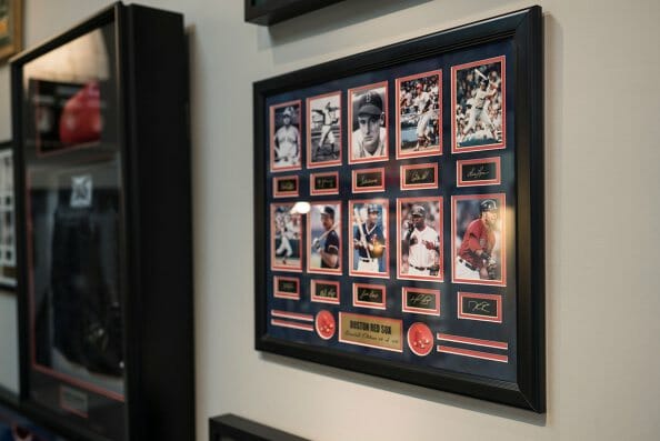 Memorabilia Displays: The Perfect Way to Cherish Memories in Your Home ...